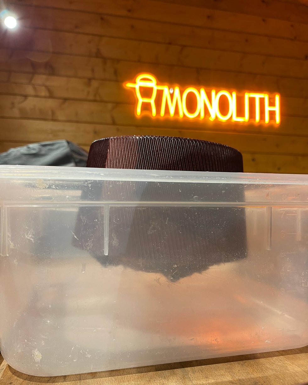 Chocolate panettone | Original Kamado recipe | MONOLITH